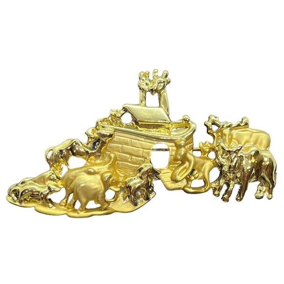 Ajc | Jewelry | Ajc Signed Noahs Ark Animal Brooch Pin Gold Tone ...